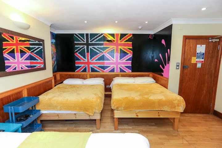 Quin Family + Sleeps 5 + Ensuite +Kitchenette - Greenwich