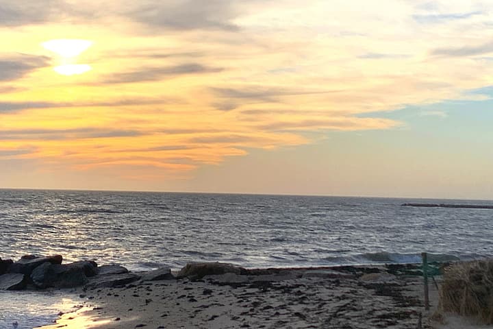 Fantastic Rooftop Deck * 3 Min Walk To Ocean Beach - Chatham, MA