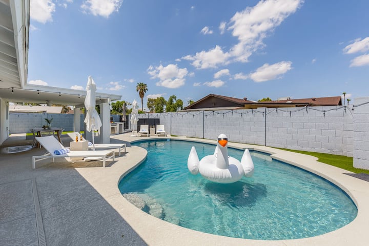Old Town Fashion(ed)-pool-putting Green-bbq Grill - Fountain Hills, AZ