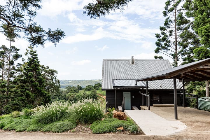 Cottage Two - Maleny Country Estate - Maleny