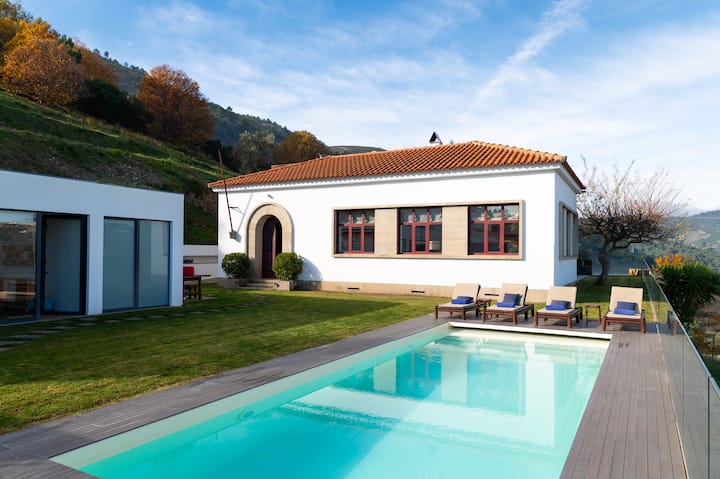 Spacious Villa W/ Pool & Garden | Douro - Pinhão