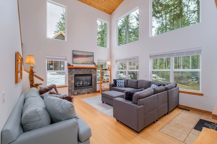 Just Plain Getaway-hot Tub Wi-fi, Dogs, Bbq, Hike - Plain, WA