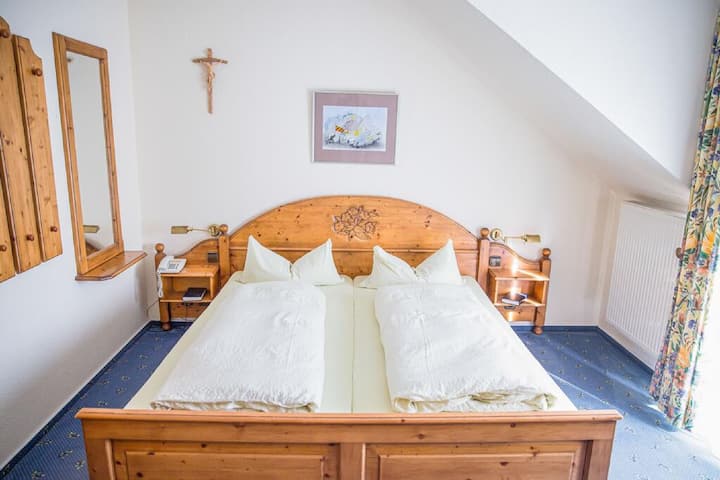 Landgasthof Löwen, (Sasbach-obersasbach) - Seebach