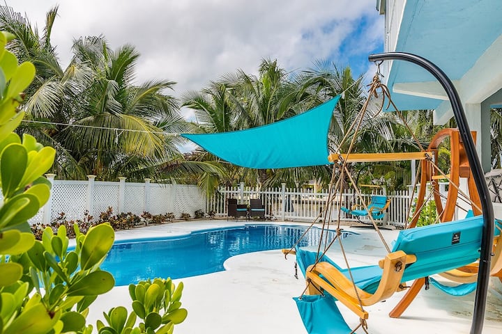 Gone Coastal~ Waterfront Pool Home, 50' Of Dockage - Florida Keys