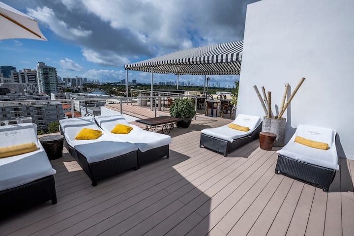 3 Beautiful Units | Near Beach, Pet-friendly, Pool - Miami Beach, FL