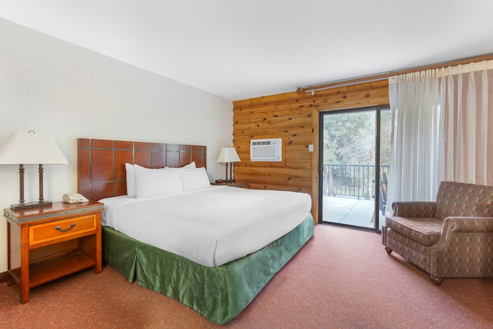 Comfortable & Convenient Stay In A Forest Setting! - Christopher Creek, AZ