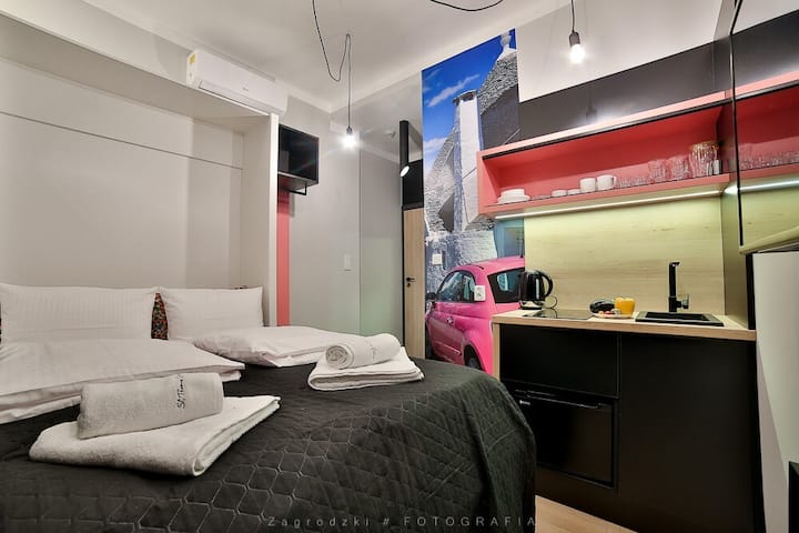 A4. Saint Thomas Corner - Old Town Apartment - Krakow