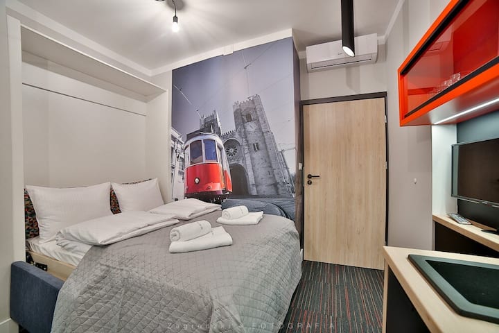 A5. Saint Thomas Corner - Old Town Apartment - Cracóvia