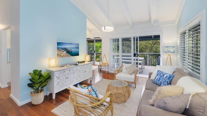 Stone's Throw From The Beach - Avoca Beach