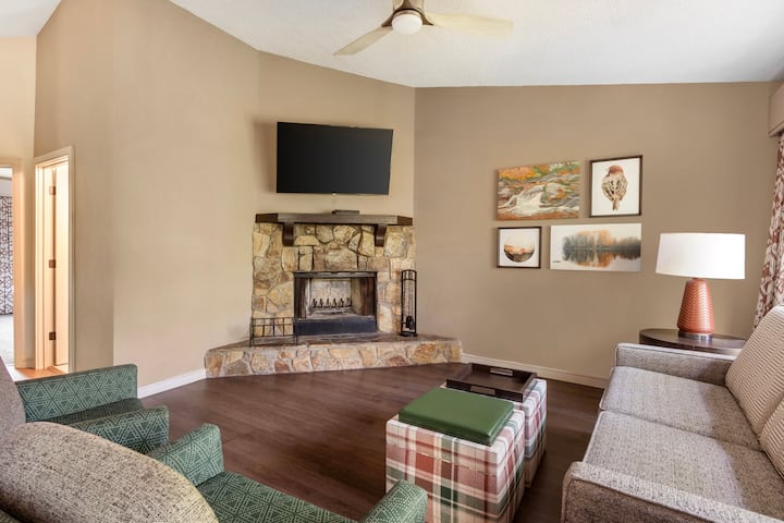 North Carolina Adventure! Three Serene Units - Lake Jocassee