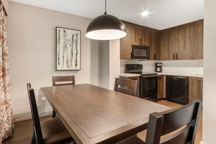 Friends And Family Getaway! Two Spacious Units - Cashiers, NC