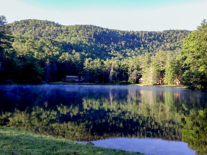 Scenic Views! Free Parking, Close To Sapphire Lake - Cashiers, NC
