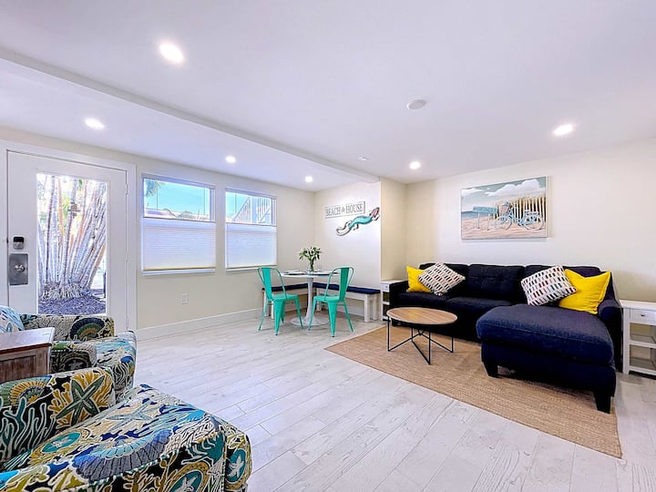 2 Bd W/ensuites Tropical Crtyd Steps To Beach! - Bradenton Beach