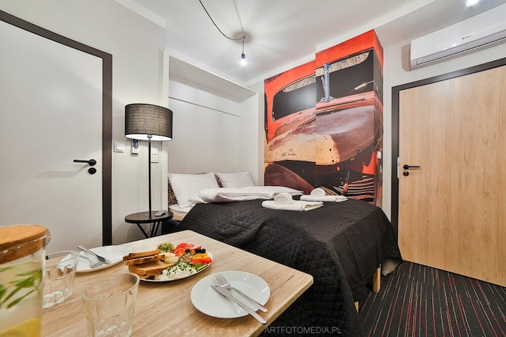 A0. Saint Thomas Corner - Old Town Apartment - Cracovia