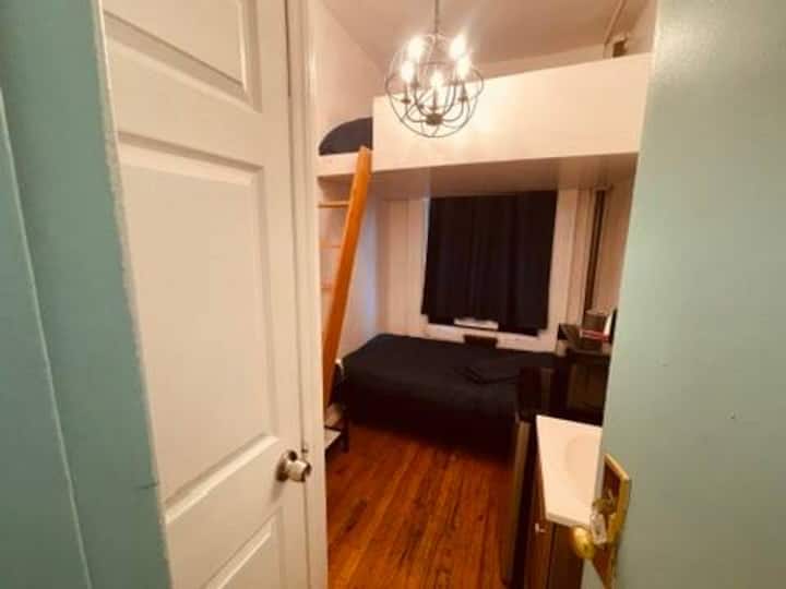 Room In Chelsea 4 (Shared Bathroom) - New York City