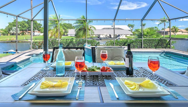 Island Time-gulf Access Pool Villa With 3 King Bed - Cape Coral, FL