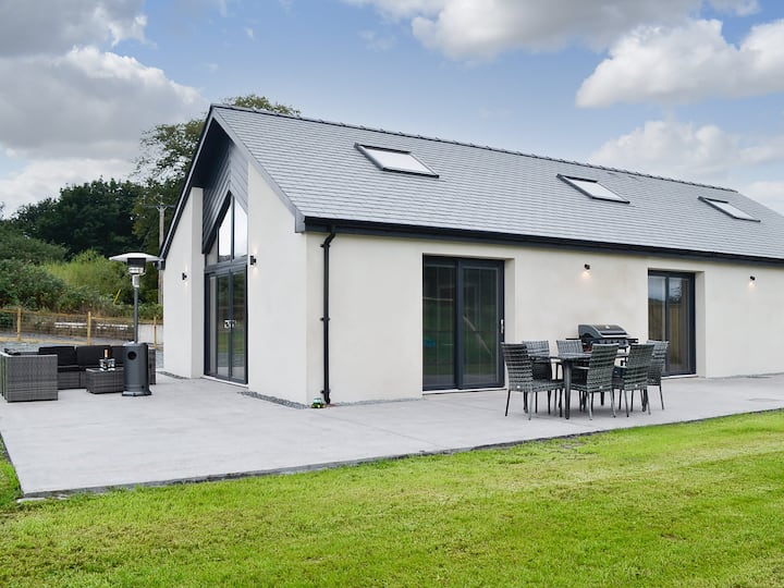 The Byre - Castle Douglas