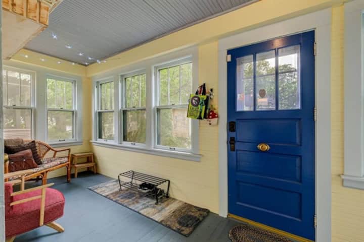 St. Paul Farmhouse Near Downtown And Allianz Field - Saint Paul, MN