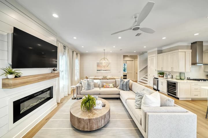 Amour La Mer By Avantstay | Rooftop Patio, Pool - Rosemary Beach, FL