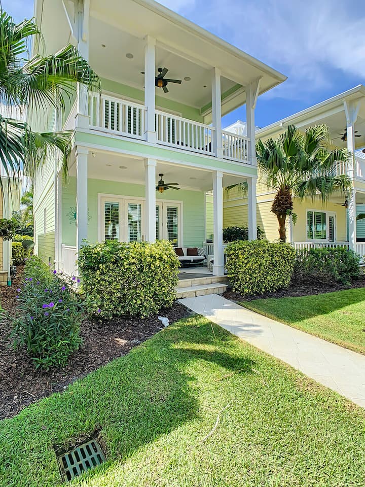 New Smyrna Marina Villa With Dock Space Pool Hot Tub And Private Balcony - New Smyrna Beach, FL