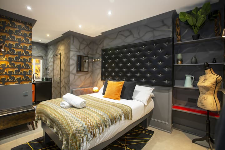 The Rokxy Townhouse - Kings Cross - Hertfordshire