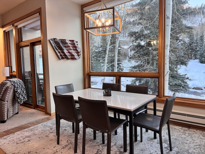 Millrace 6a | Cozy 2br Condo With Creek Views In Vail Cascade - Vail, CO