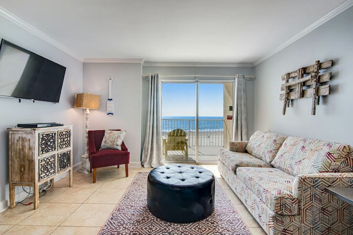 Incredible 1br Gulffront | Balcony | Pool - Gulf Shores, AL