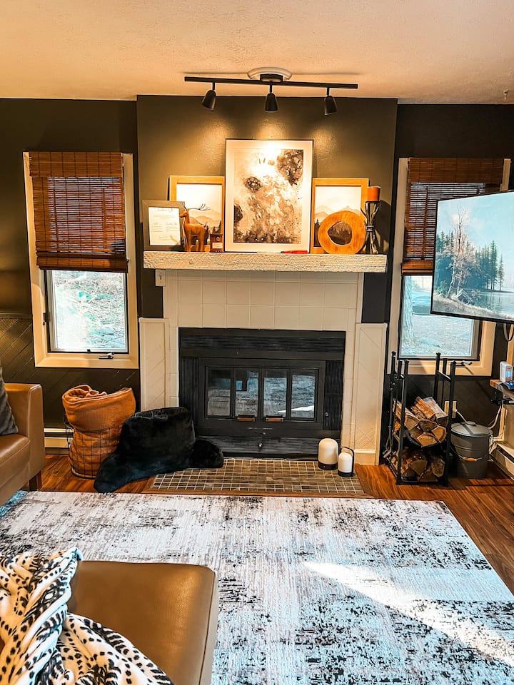 Cozy Lux Condo At Wintergreen Resort - Wintergreen, VA