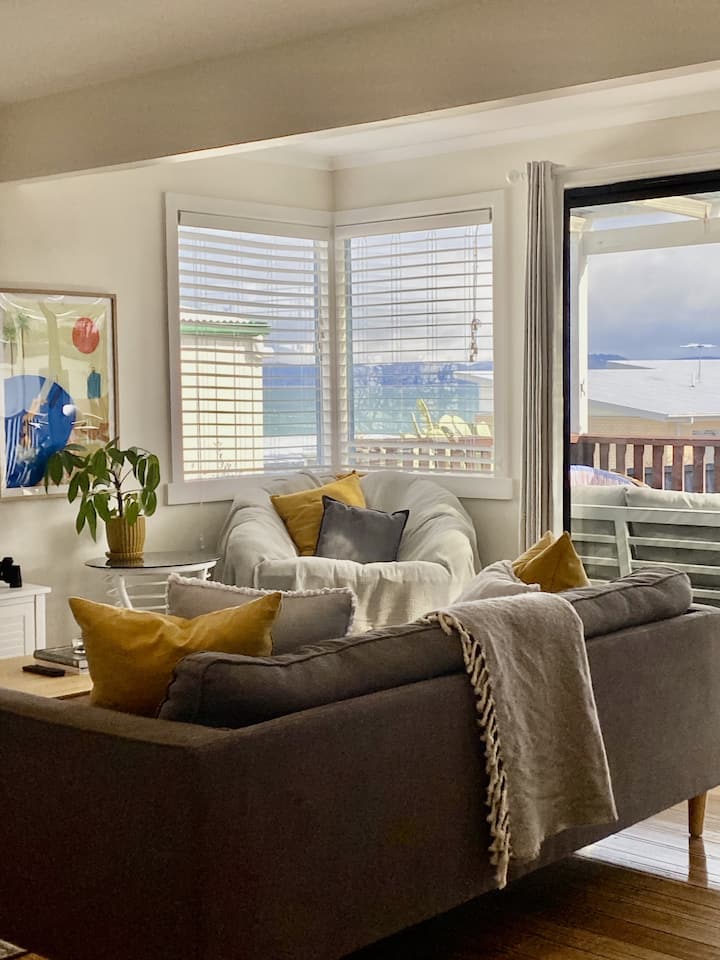 The Lazy Fig - Ocean Views, Orchard & Pizza Oven - Primrose Sands
