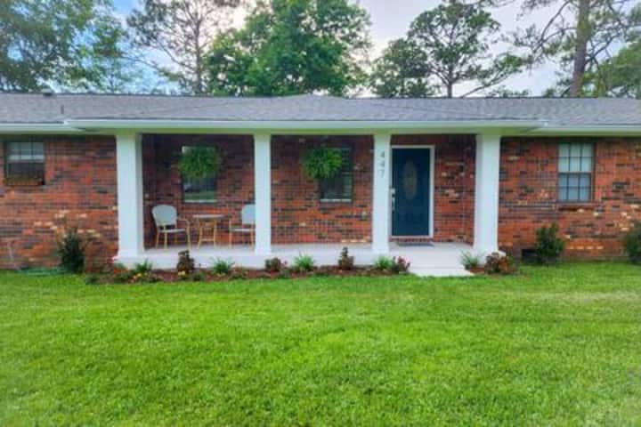 Welcome To Heron House - Lillian, AL