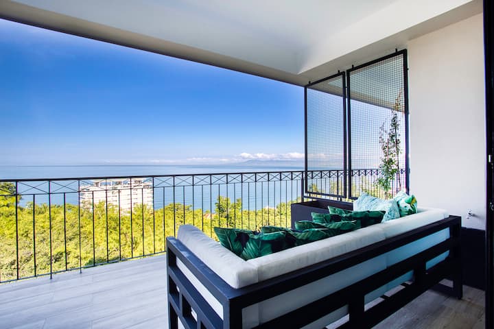 Ocean-view Terrace, Pool & Bbq, Conchas Chinas - Conchas Chinas