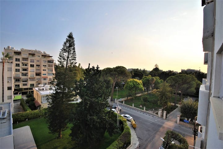 Gorgeous 3 Bedroom Apartment Next To Limassol Park - Limassol