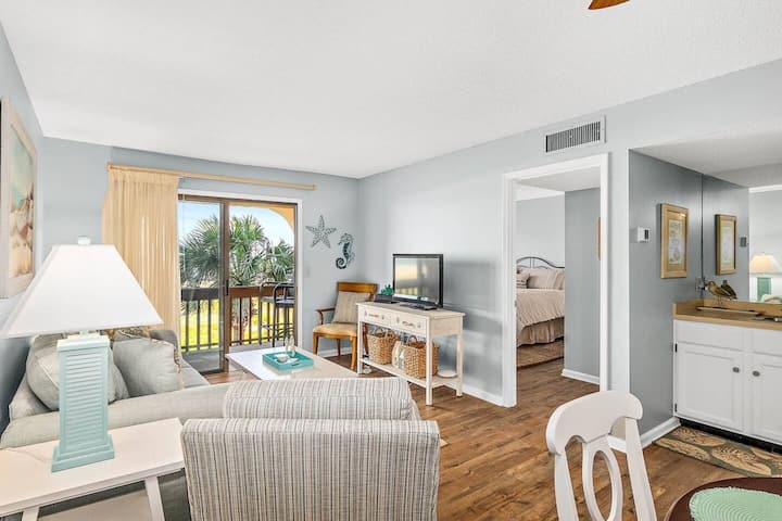 Ocean Front Charmer | Steps To Beach - St. Augustine, FL