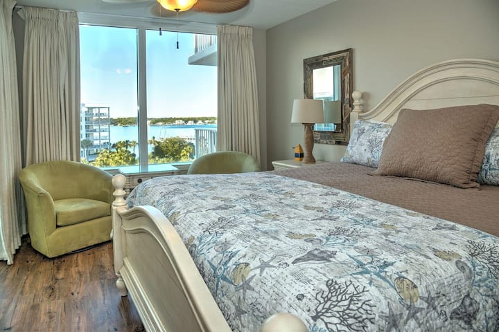 Sandpiper 602: Relax By The Bay! - Gulfarium Marine Adventure Park, Fort Walton Beach
