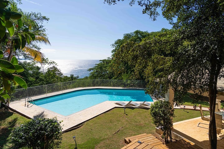 Casa Grande Private Pool Ocean View - Aguadilla