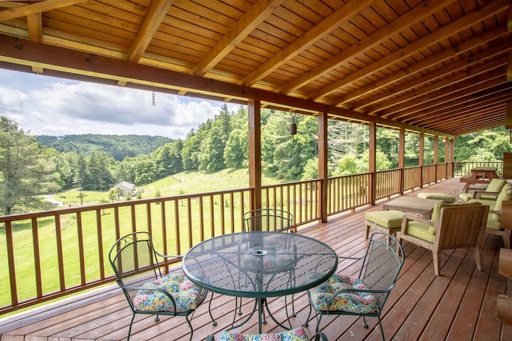 Mountain Getaway In Fantastic Location - Blowing Rock, NC