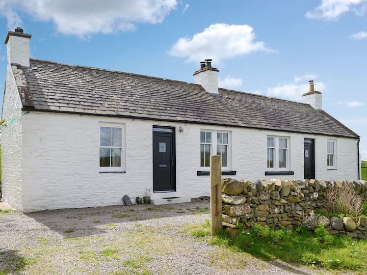 Field Cottage - Castle Douglas