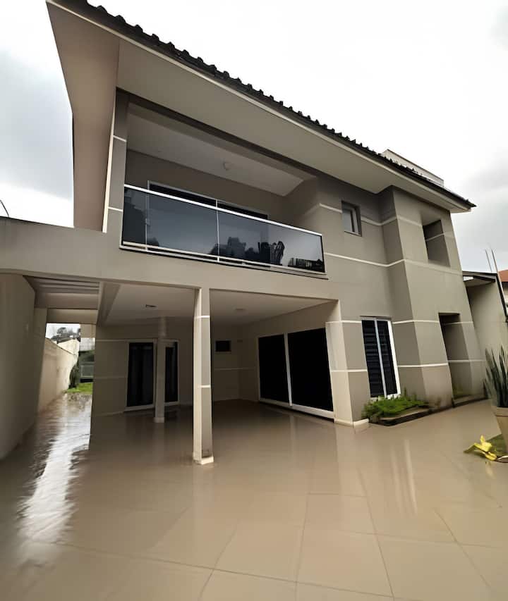 Casa  Ampla-climatizada-piscina- 4suite-1 Quarto - Foz do Iguaçu
