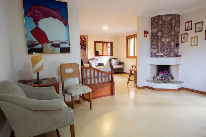 Rosa Apartamento Don Giovani 42 - Gramado