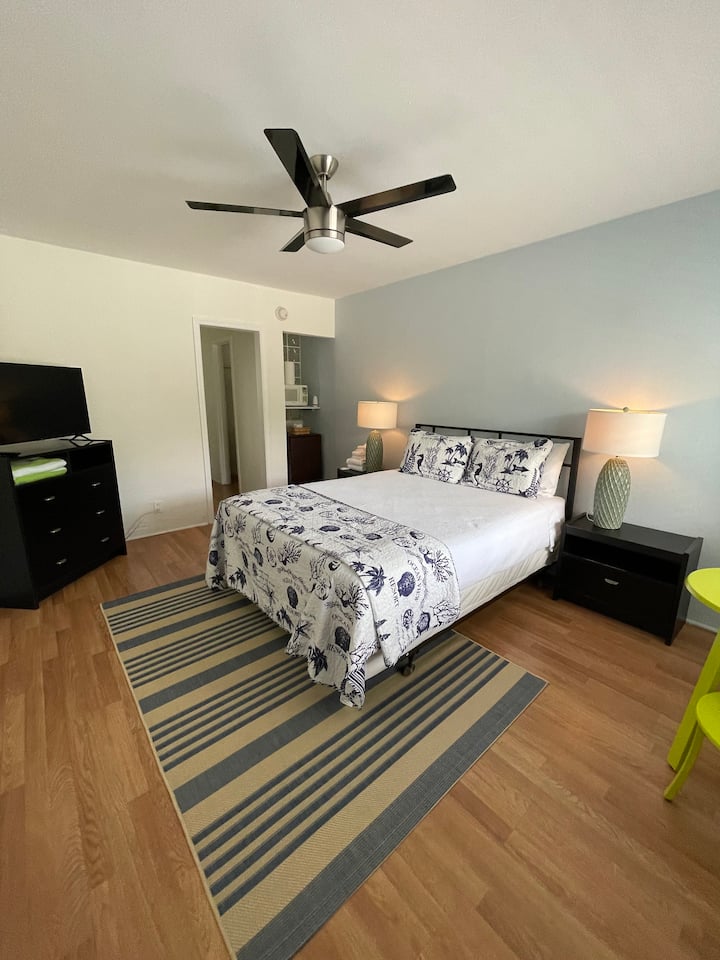 Awesome Location Studio Apt 11 - Fort Lauderdale, FL