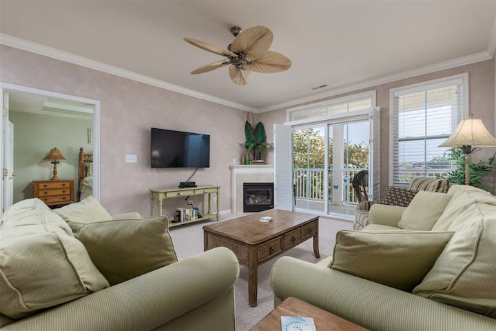 3 Br Condo 67th St * Free Linens/towels! 2 Pools - Ocean City, MD