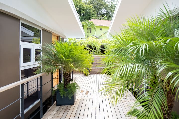 The New Pelada, Redefining The New Boho/zen - Nosara