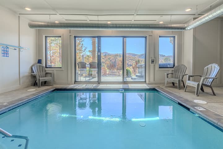 Top 1% Pool Cabin In The Smokies! Easy Access! - Tennessee