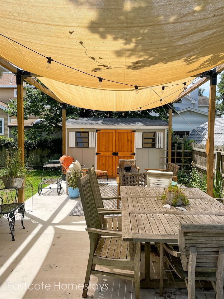 Four Houses From The Sand! Welcome To Arbor Road - Poverty Beach, NJ