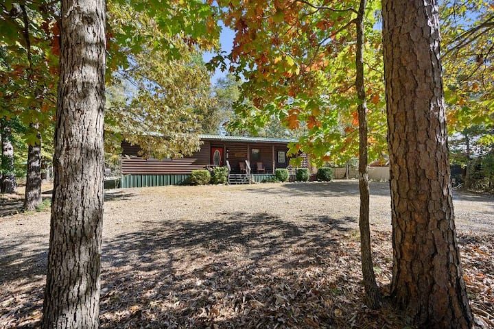 Fishermans Retreat-.great Location - Broken Bow, OK