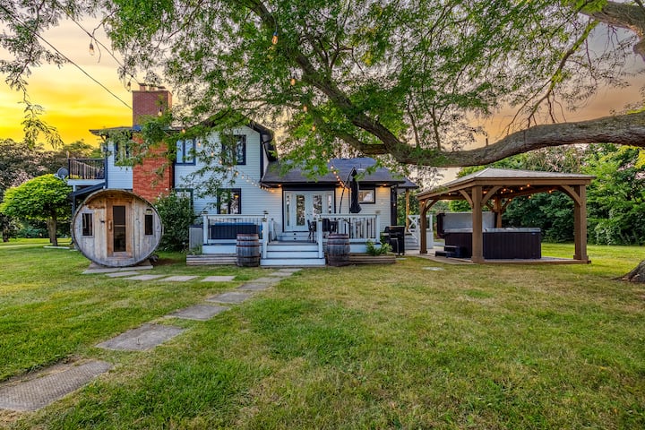 The Pearl On Vines: Vineyard Views-hot Tub-sauna - Niagara-on-the-Lake