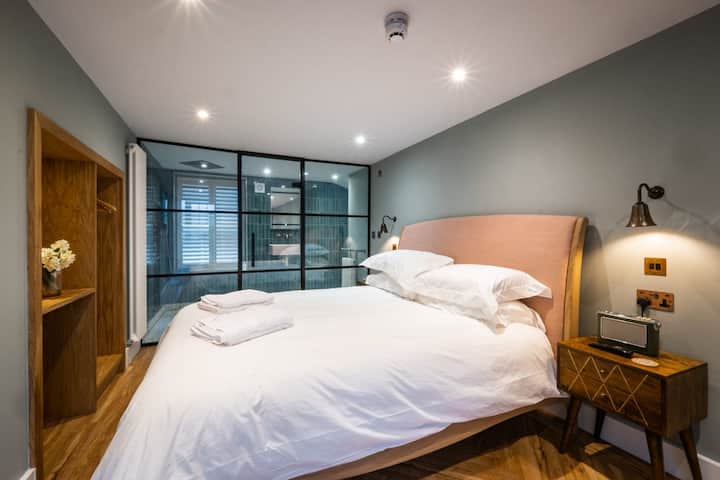 The White House - Free Off-site Health Club & Spa - Windermere