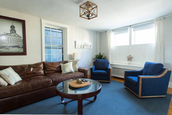 Marblehead's Old Town Charmer - 1 Bed/1 Bath, Step - Marblehead, MA