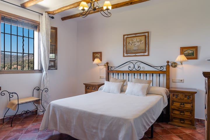 Whole Cortijo/farmhouse - Iznájar