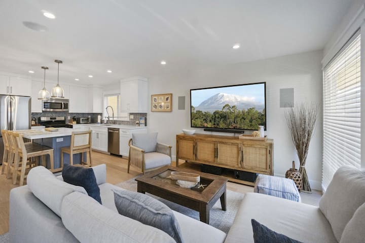 Freshly Updated • Balboa Beach Escape 206 Adams - Costa Mesa, CA